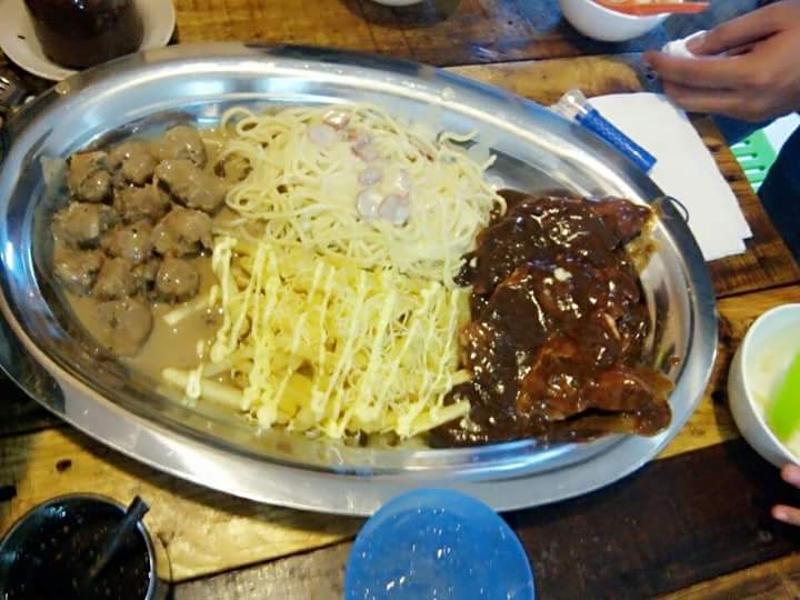 Makan Mee Semangkuk Tak Puas? Jom Cuba Makan Mee Besen Pula - Siakap ...