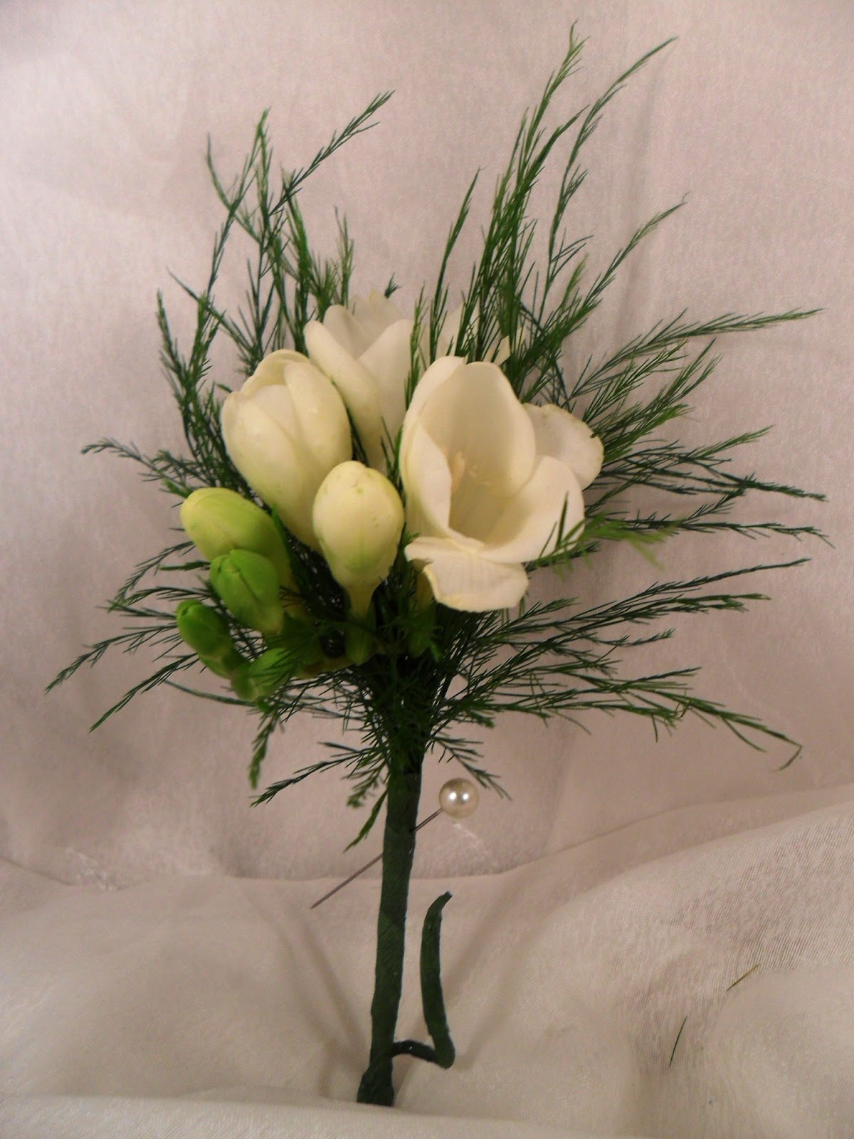 Cocarda piept nunta Cluj | Florarie Non Stop