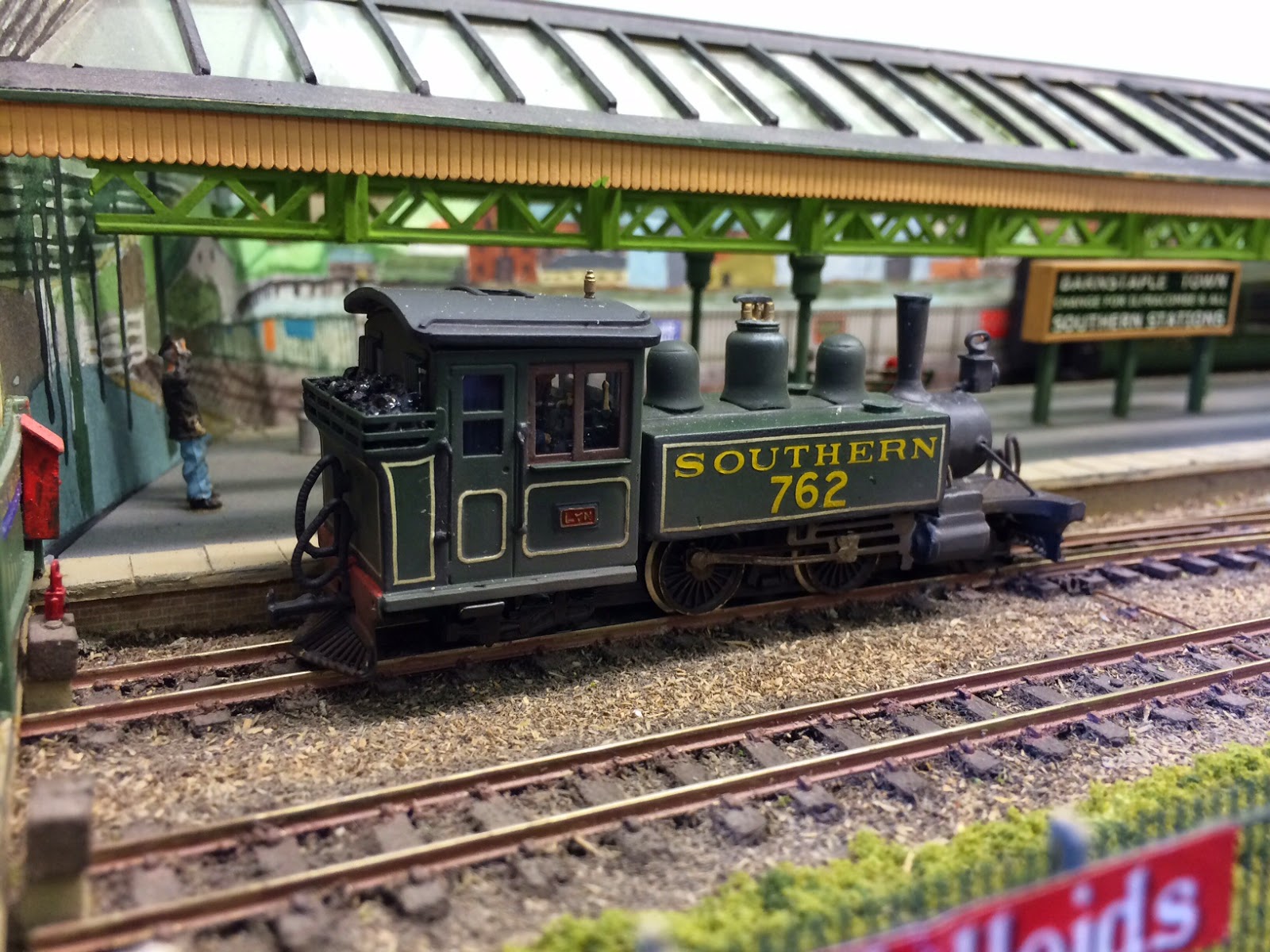 Lynton Station : April 2015