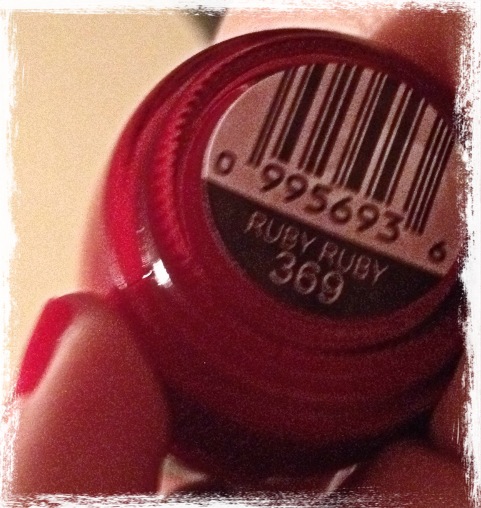 Mermaid Nails: Sinful Colors Ruby Ruby