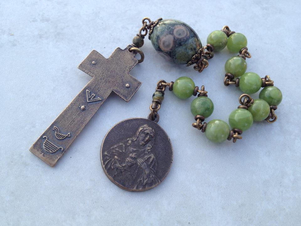 All Beautiful Catholic Beads: Gallery of Past Tenners