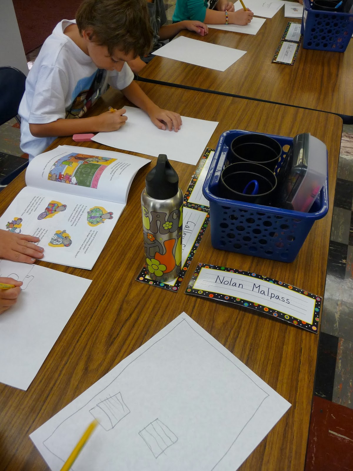 Mrs. Bowers' First Grade Stars: Kevin Henkes Author Study