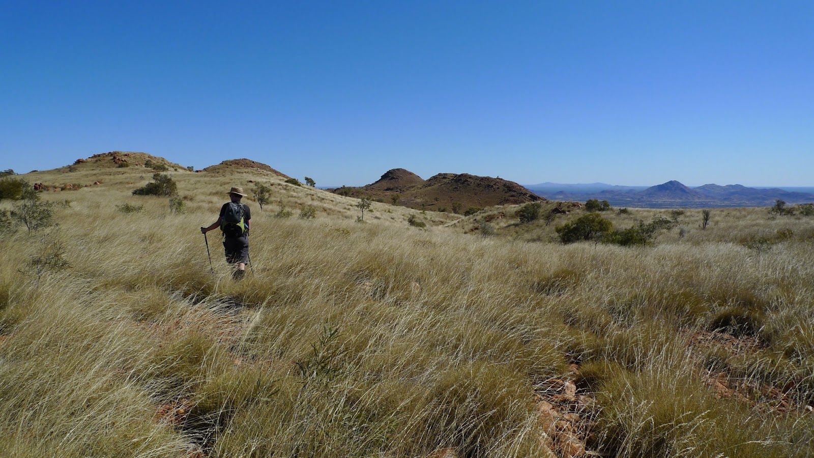 Mountains: Mt Zeil, NT, Australia