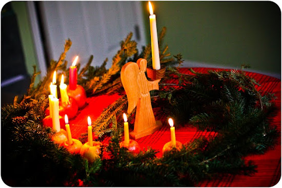 You know how we're an art family...: advent spiral and crafting