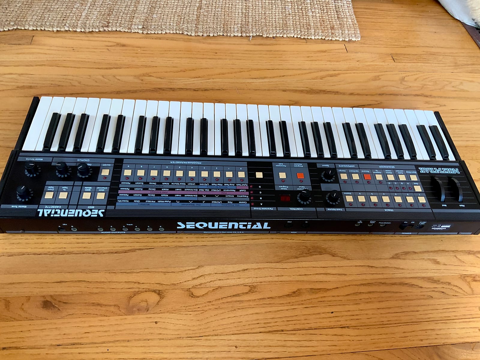 MATRIXSYNTH: Sequential Circuits Multi-Trak w/ Original Box