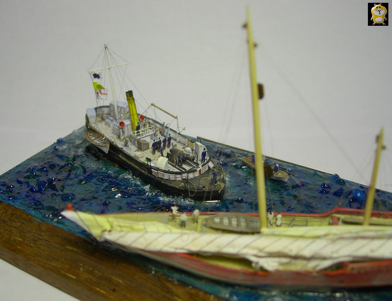 The Mad Hamster's Modelling: Bileciki do kontroli! - HMS "Kite", 1/400