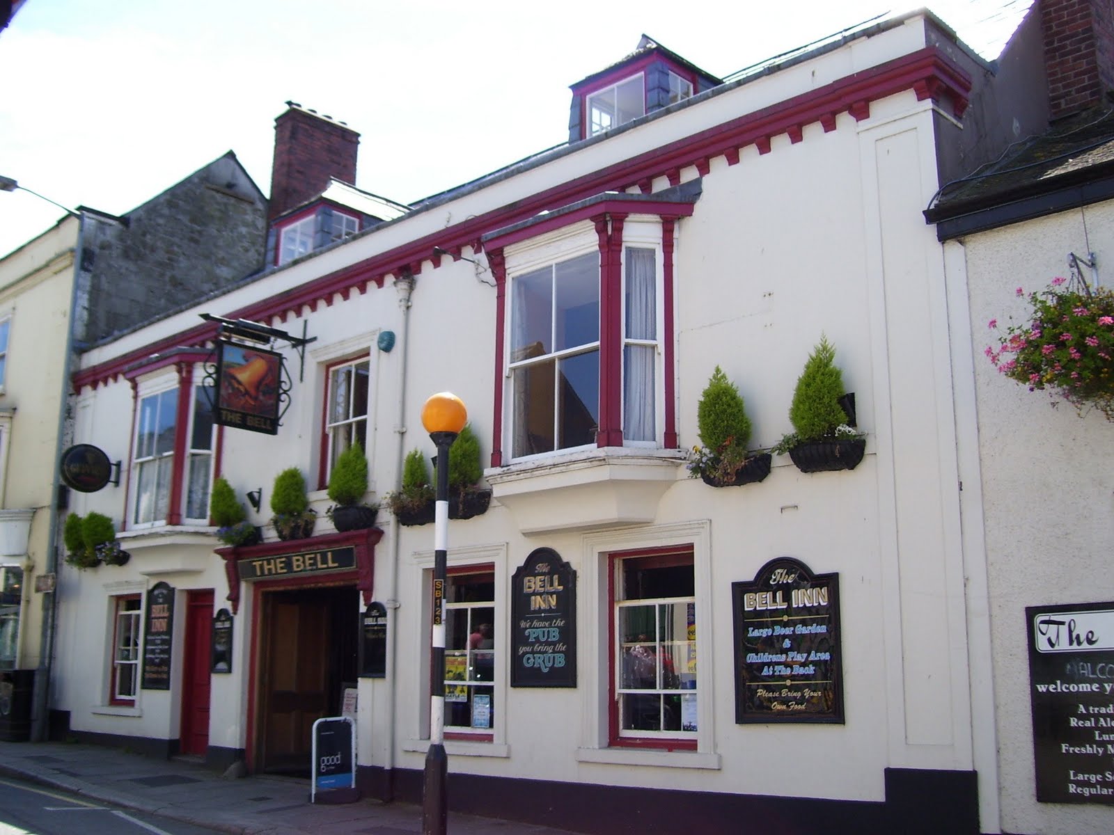Cornwall Pub Trail: Helston to Falmouth