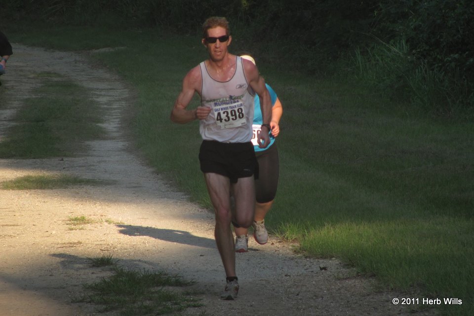 Trouble Afoot!: Sullivan and Rosen run like mad in Miller Landing 8K