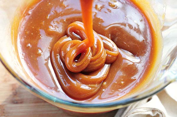 2 Cara Membuat Karamel dari Gula Pasir Tanpa Gosong - Dapur.Website