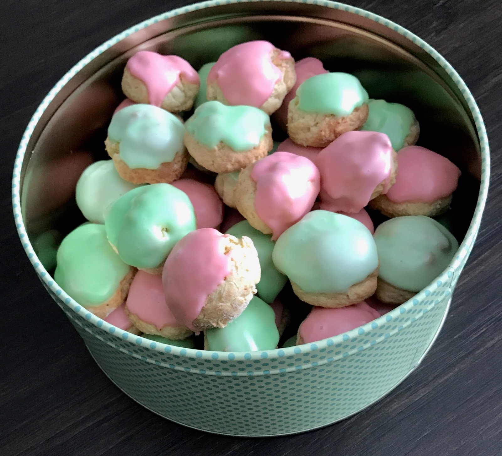 my cozy book nook: Totoro Family Recipes: Anginetti Cookies