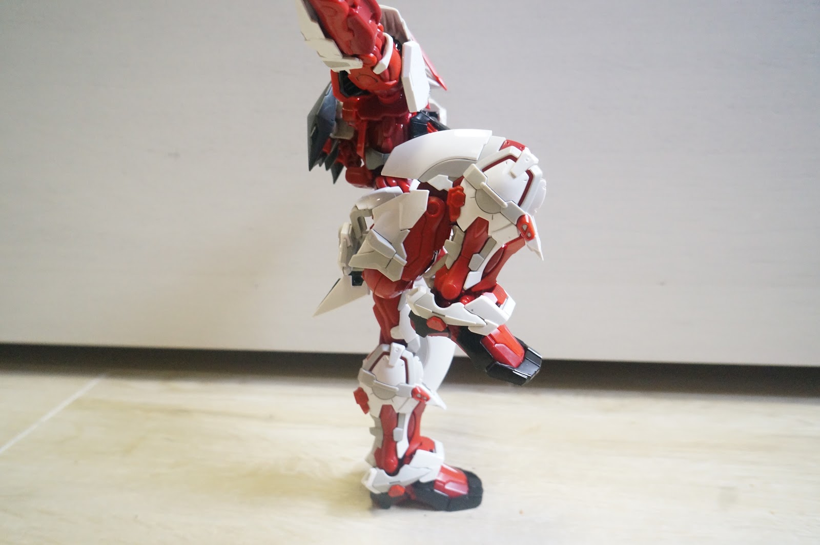 Manpig's Collection: Hi-Resolution Model Gundam Astray Red Frame Review