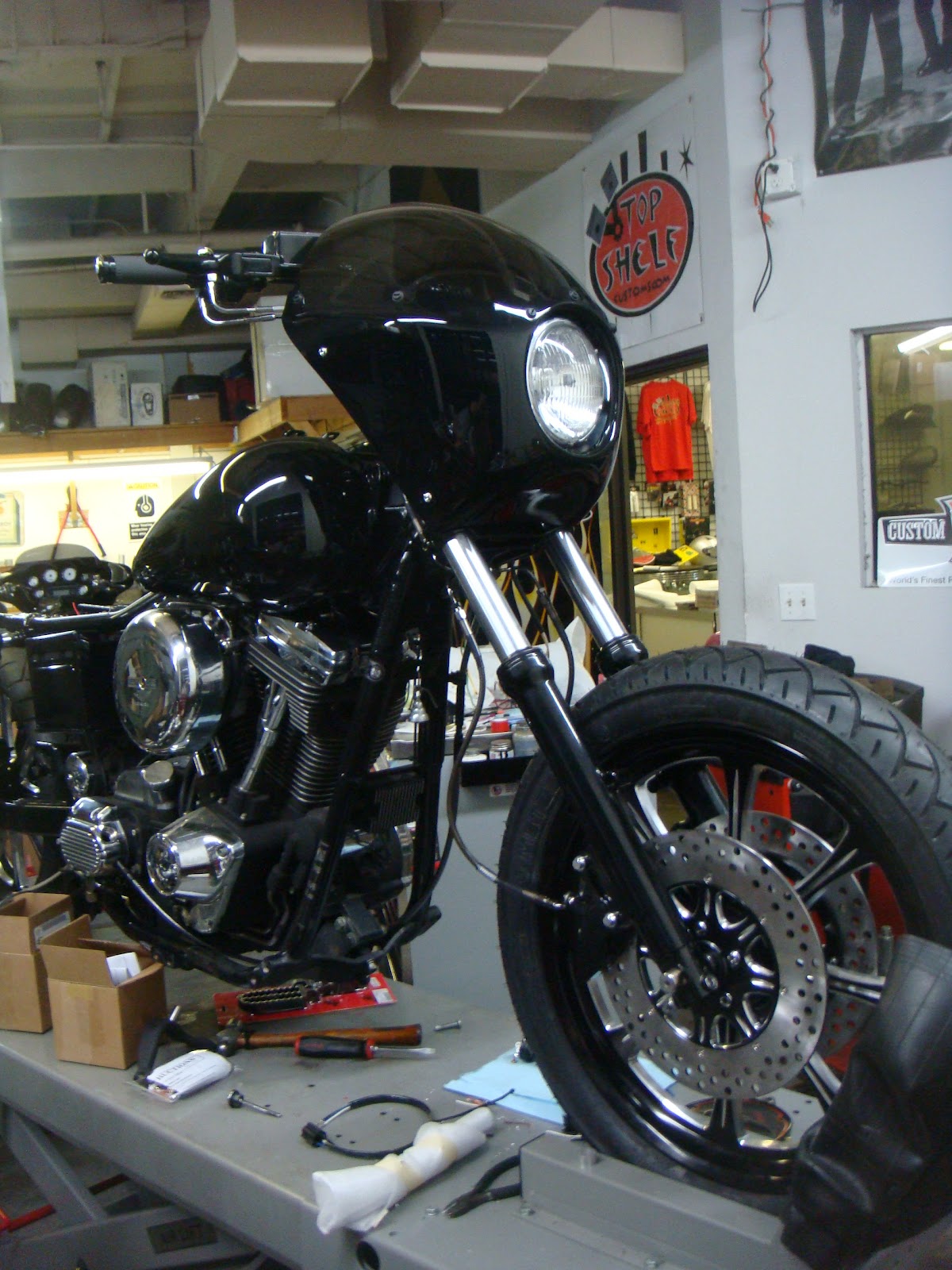 MOTOMO: Johns '95 Harley Davidson FXD