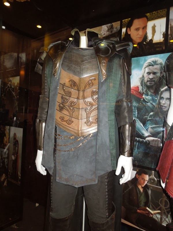 Fandral and Sif movie costumes from Thor: The Dark World on display ...