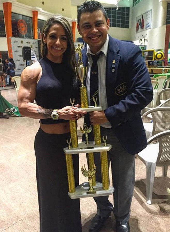 Les femmes de mes reves: 🇭🇳 Hülda López.