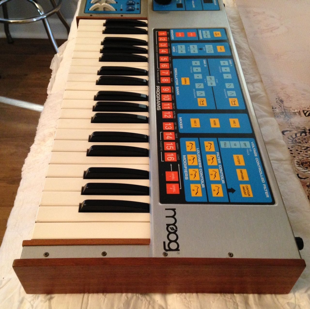 MATRIXSYNTH: Moog Source SN 3918