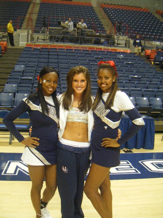 NFL and College Cheerleaders Photos: Celebrate UCONN's National Title ...