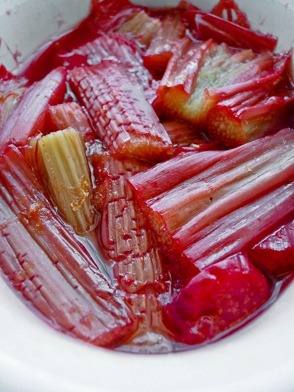 Knitty baker: FFWD: Roasted Rhubarb