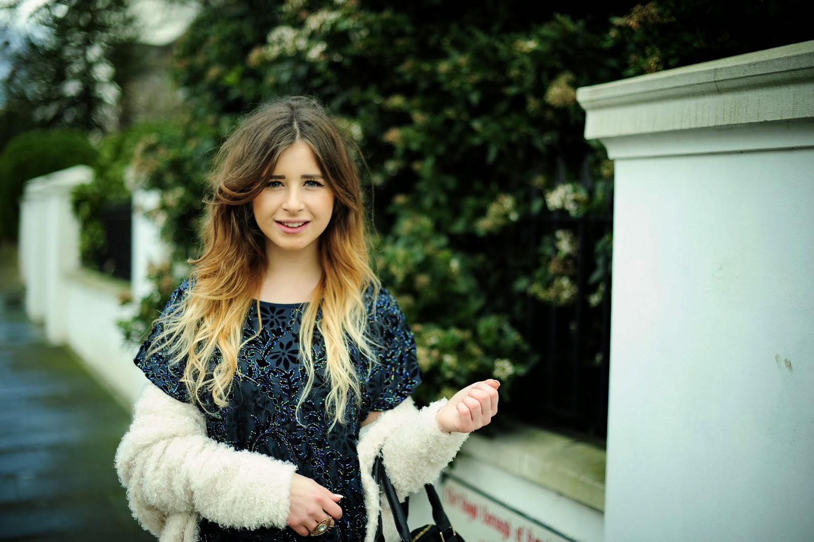 Chelsea Charm | helloomonica