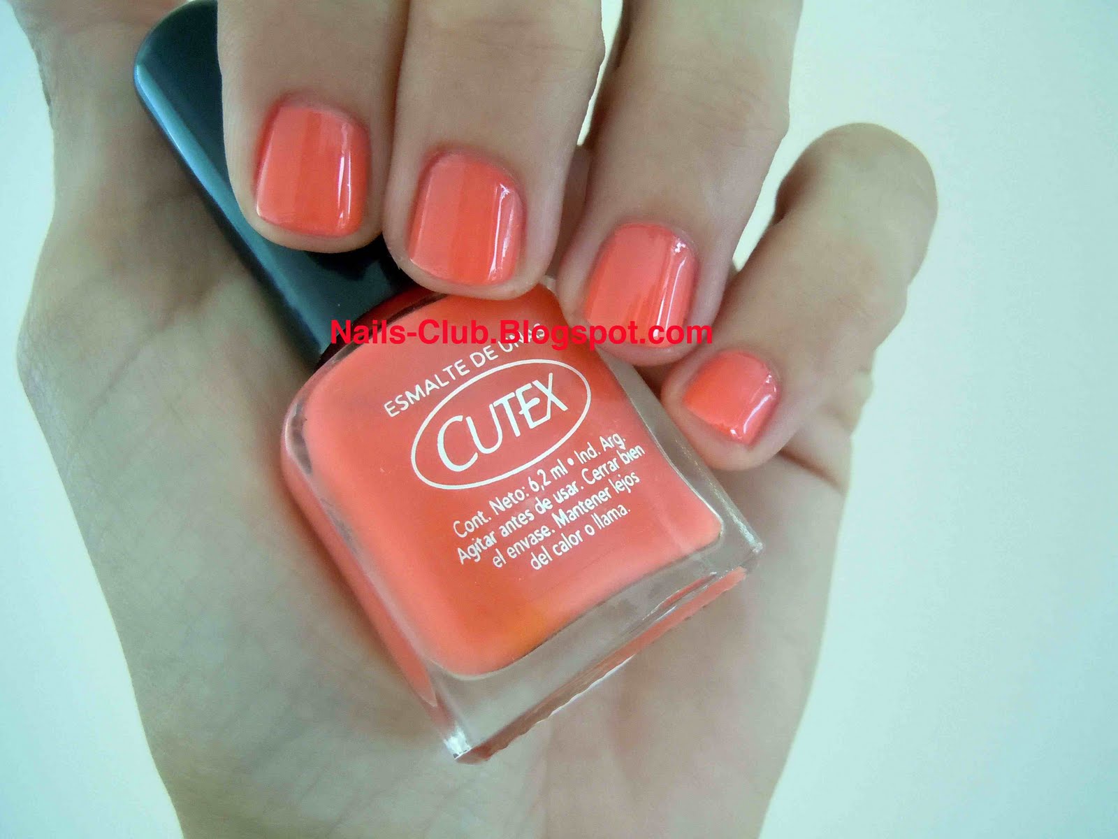 Nails Club: Cutex "Mango Tropical" Nro 15.
