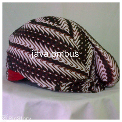 SPESIALIS BUSANA JAWA : BUSANA ABDI DALEM KRATON JOGJA / SURJAN PRANAAN