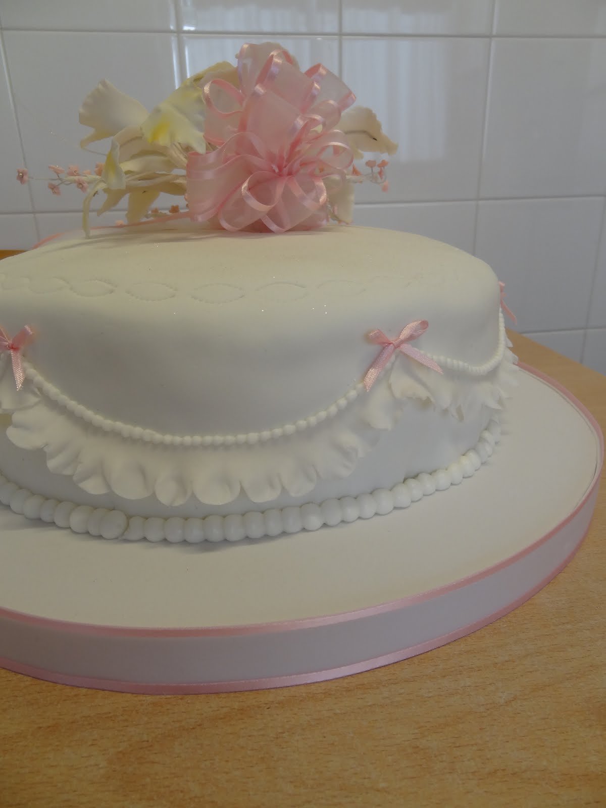 QUIERO ALGO DULCE!: TORTA RAMO ORQUIDEAS