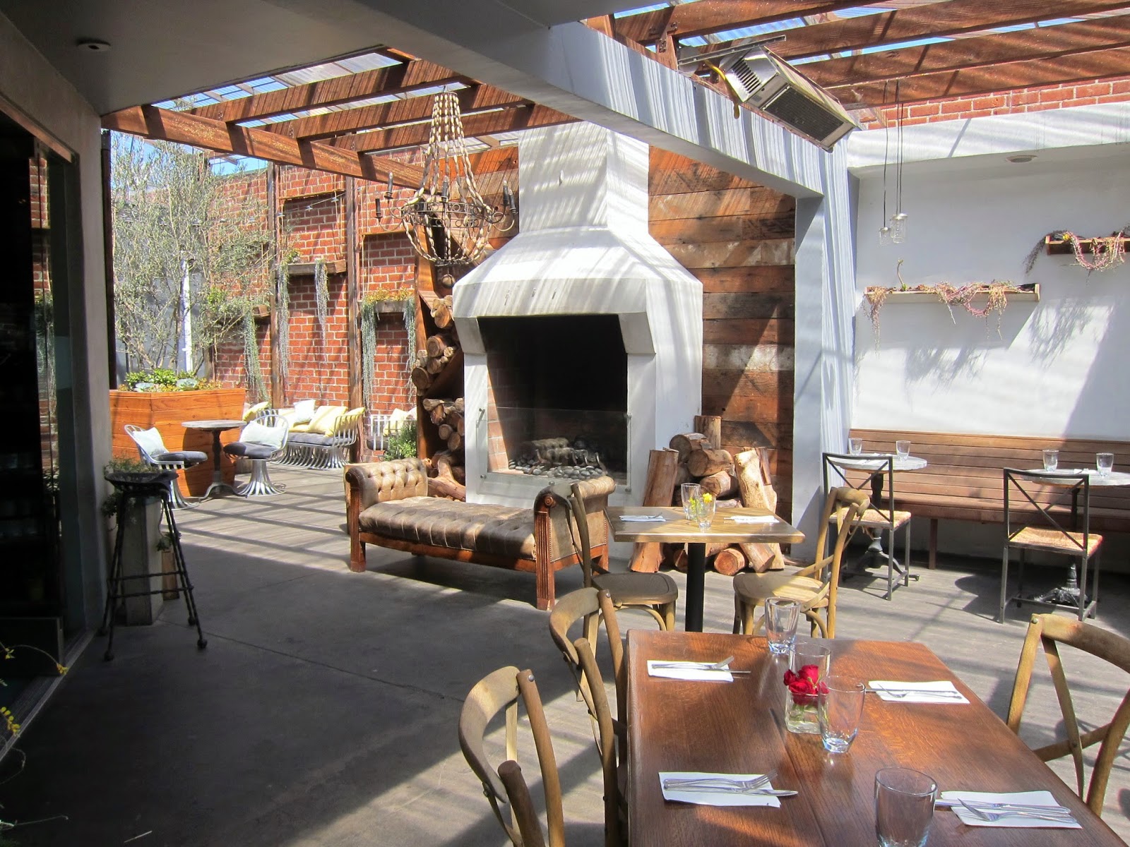 Doah's Hungry: Madera Kitchen