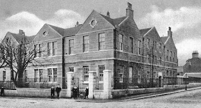 Tour Scotland: Old Photograph Central School Peterhead Scotland