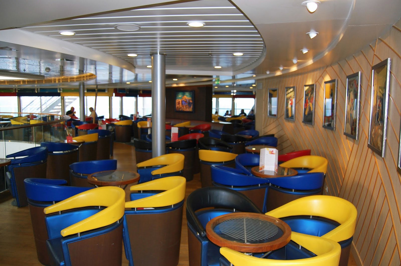 BRITTANY FERRIES: MV PONT-AVEN