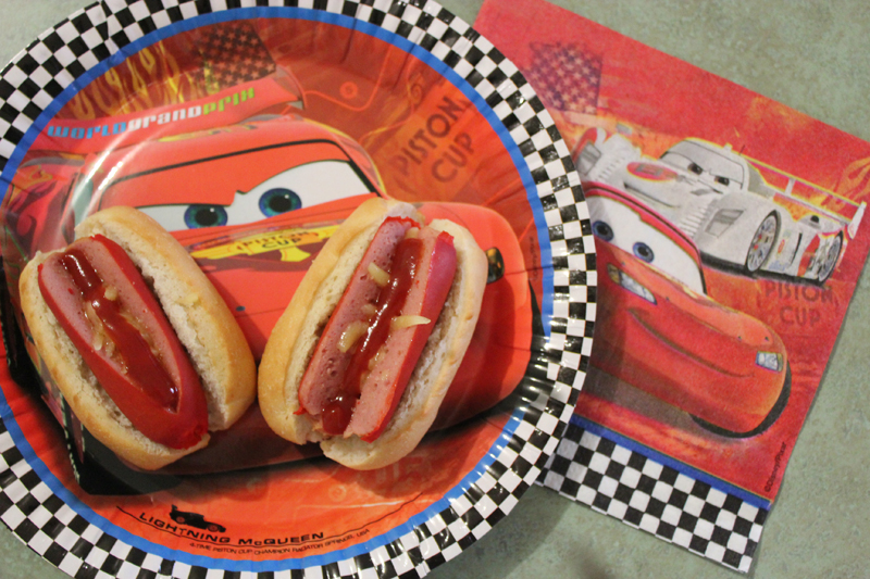 Veggie Mama: Cars 2 party and giveaway!
