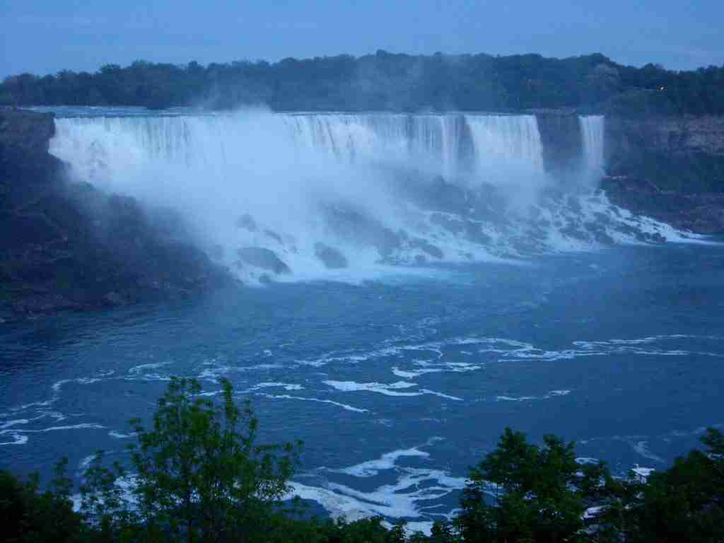 La lanterna dei sogni: Le Cascate del Niagara - Spettacolo naturale tra ...