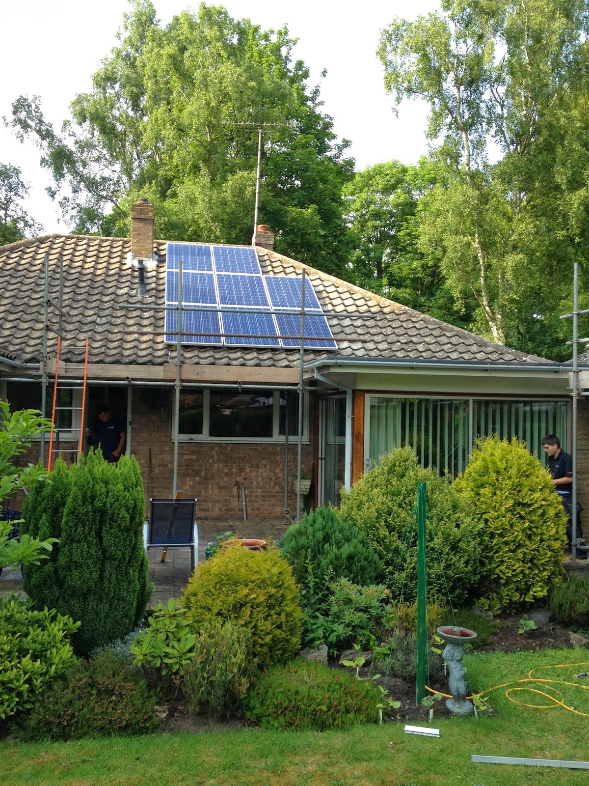 Jb Electrical and Solar Panels Mansfield Nottingham: 4kw Solar panel ...
