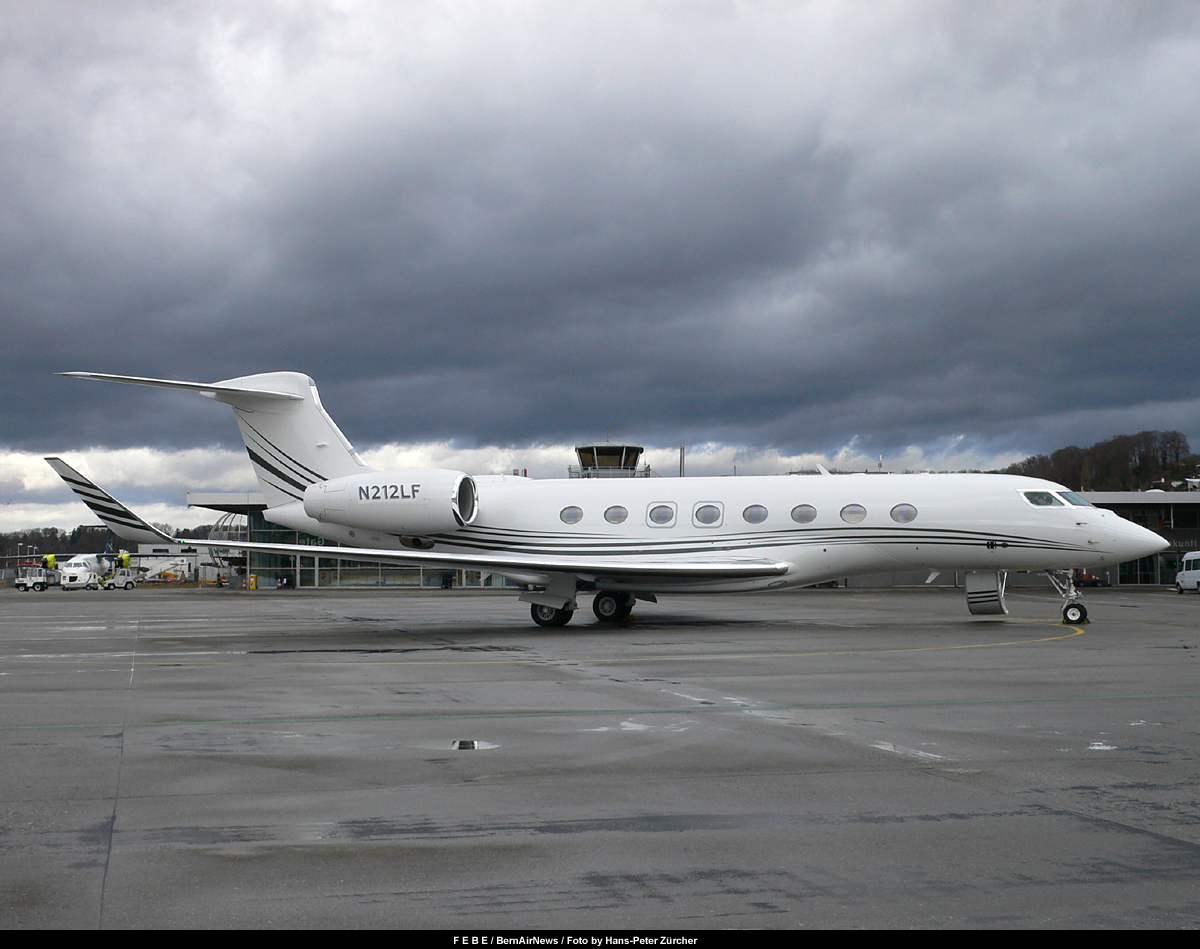 FEBE *** BernAirNews.ch ©: N212LF, Gulfstream Aerosace G650, MAR15