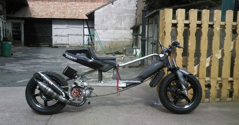 Mercenary Garage: Tomahawk Mopeds