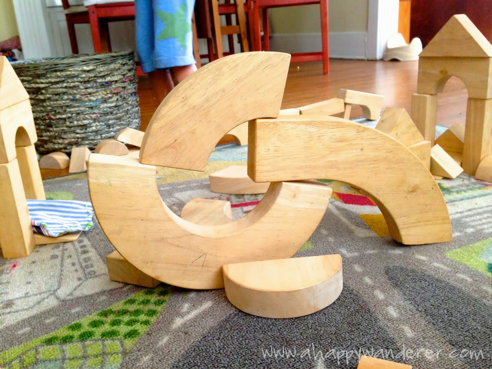 a happy wanderer: simple blocks, amazing possibilities...