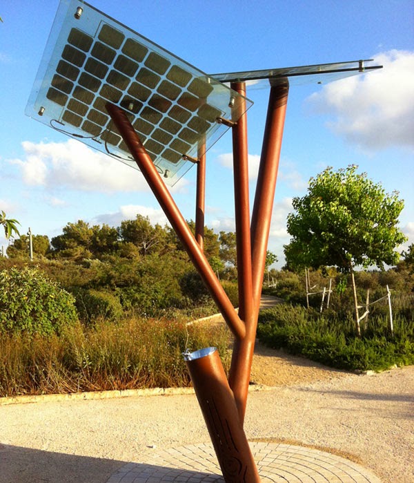 Information: SOLAR-POWERED TREES