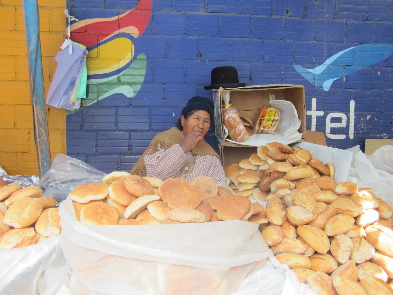 Gone with the backpack: BOLIVIA. THE RICHEST AND THE POOREST