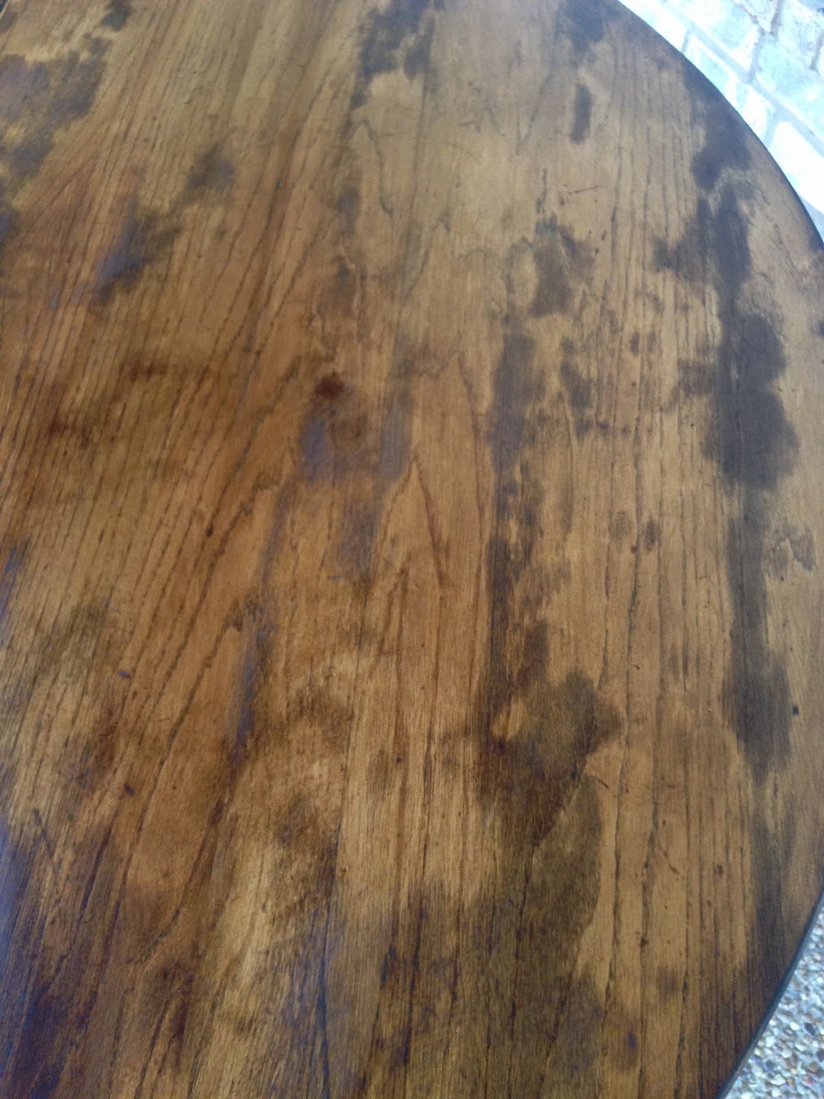 Tru Love: How to Stain a Kitchen Table