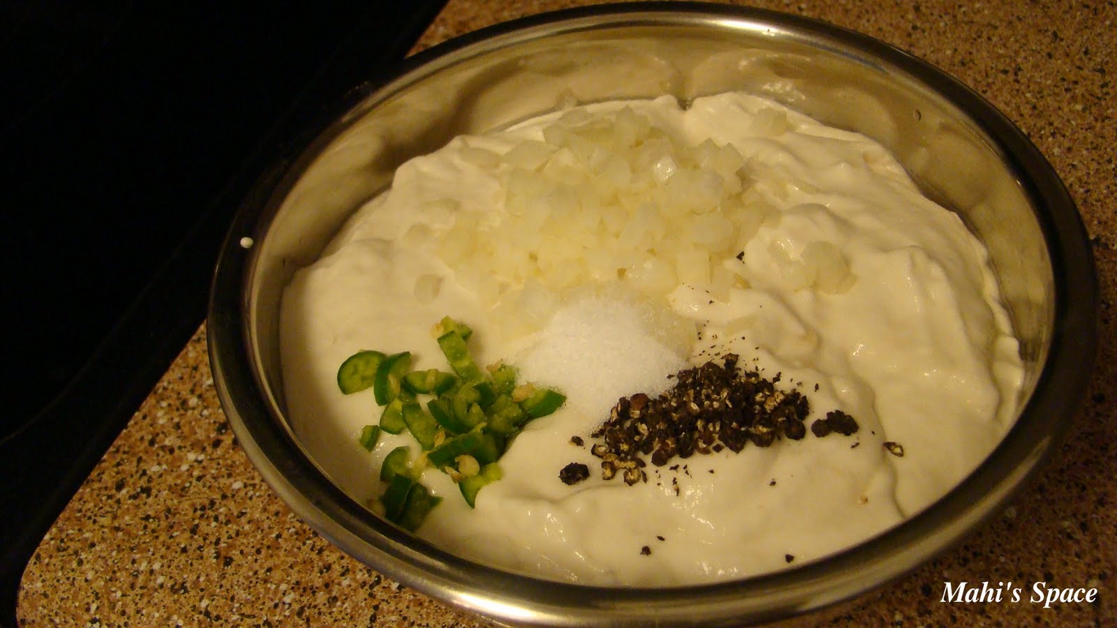 Ulunthu Vadai/Methu Vada ~ Mahi's Kitchen