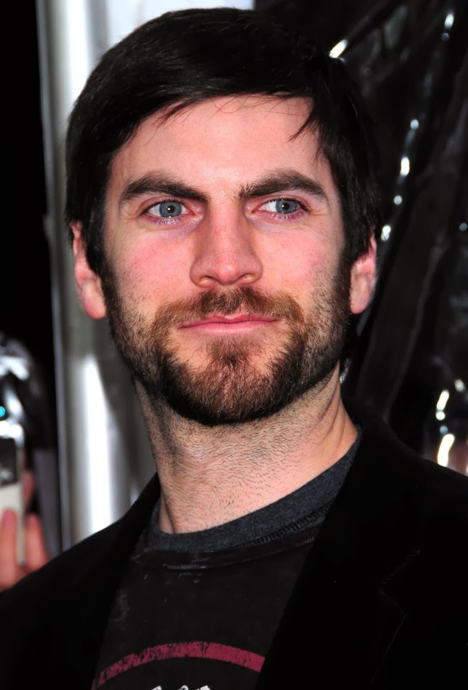 Collection of beard styles: Wes Bentley Beard Styles