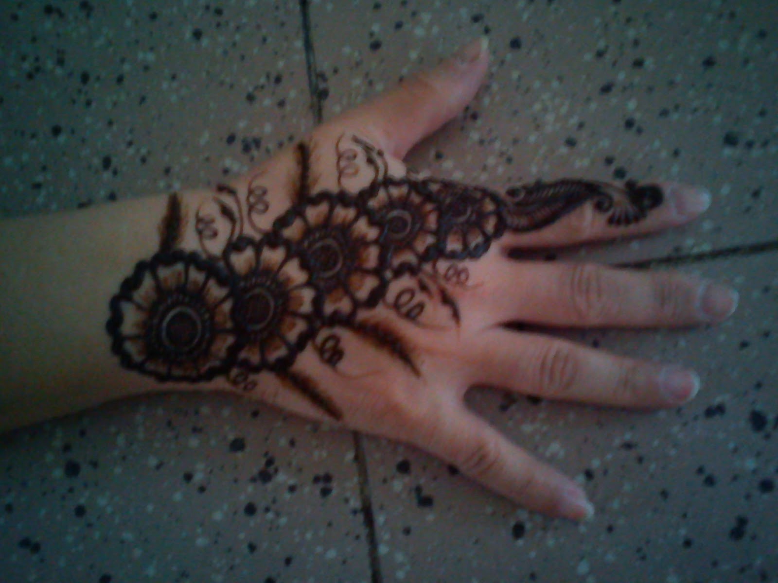Samarpan Arts: Henna for Hari Raya