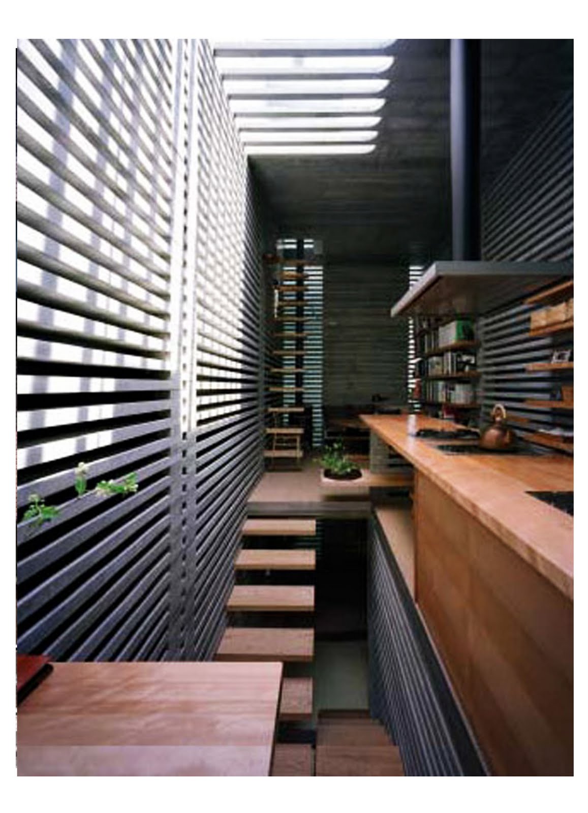 nature & architecture: the japanese story: layer house - hiroaki ohtani