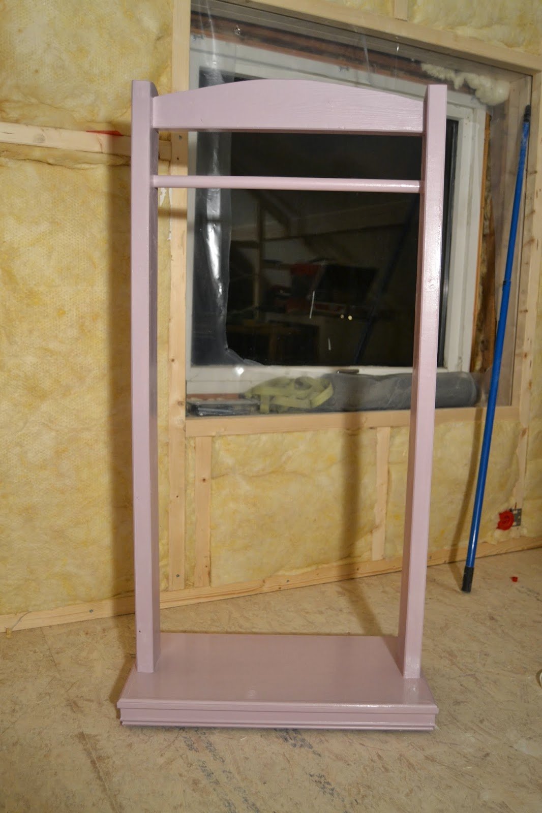 Madeleines Hjem: Klesstativ til barnerommet!