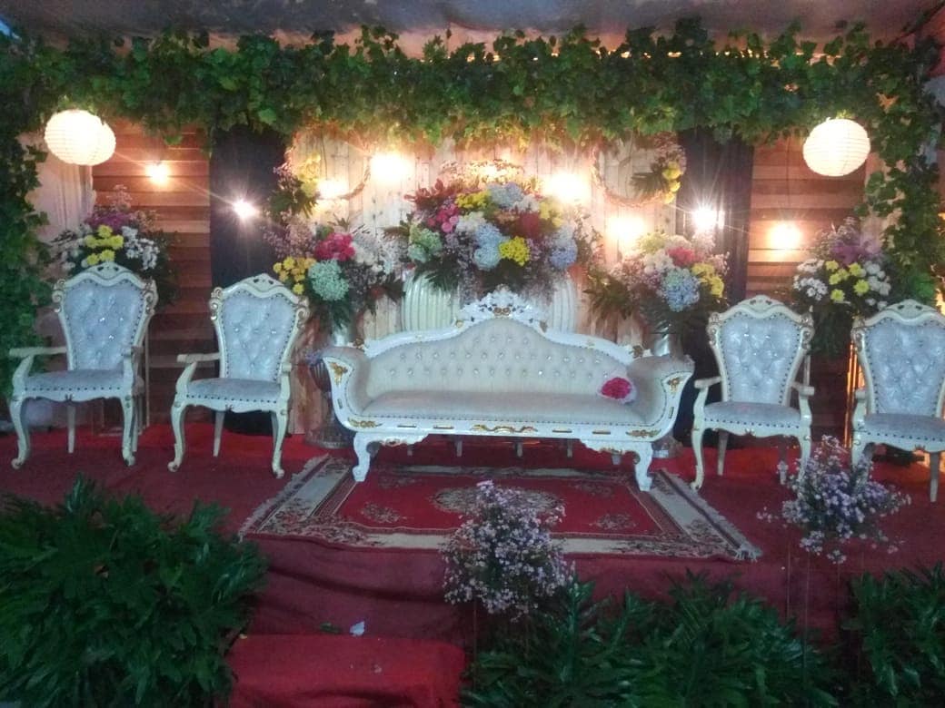 Gambar Kuade / Pelaminan / Gebyok Resepsi / Panggung Lengkap - SUWUR ...