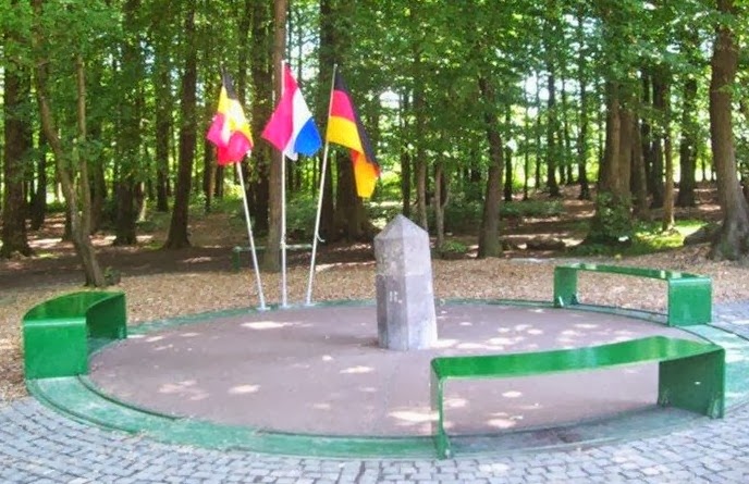 Countries Boundary Lines Tourism - Tours Day Trips Services