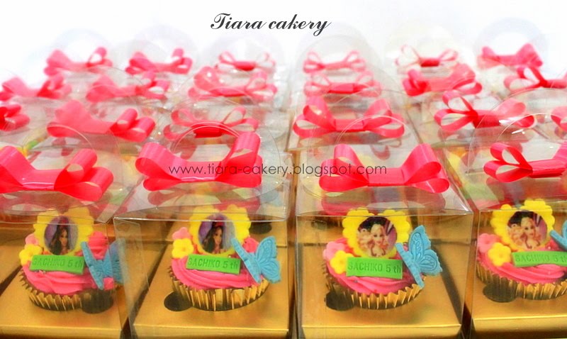 Tiara Cakery