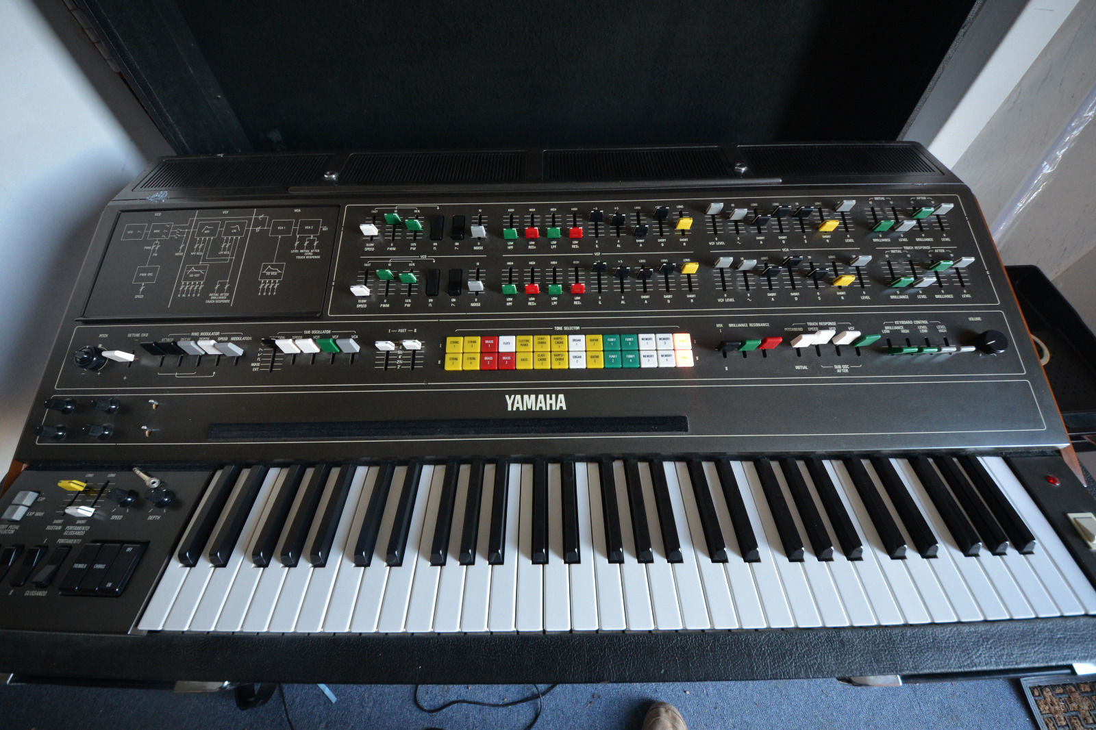 MATRIXSYNTH: Yamaha Classic CS80