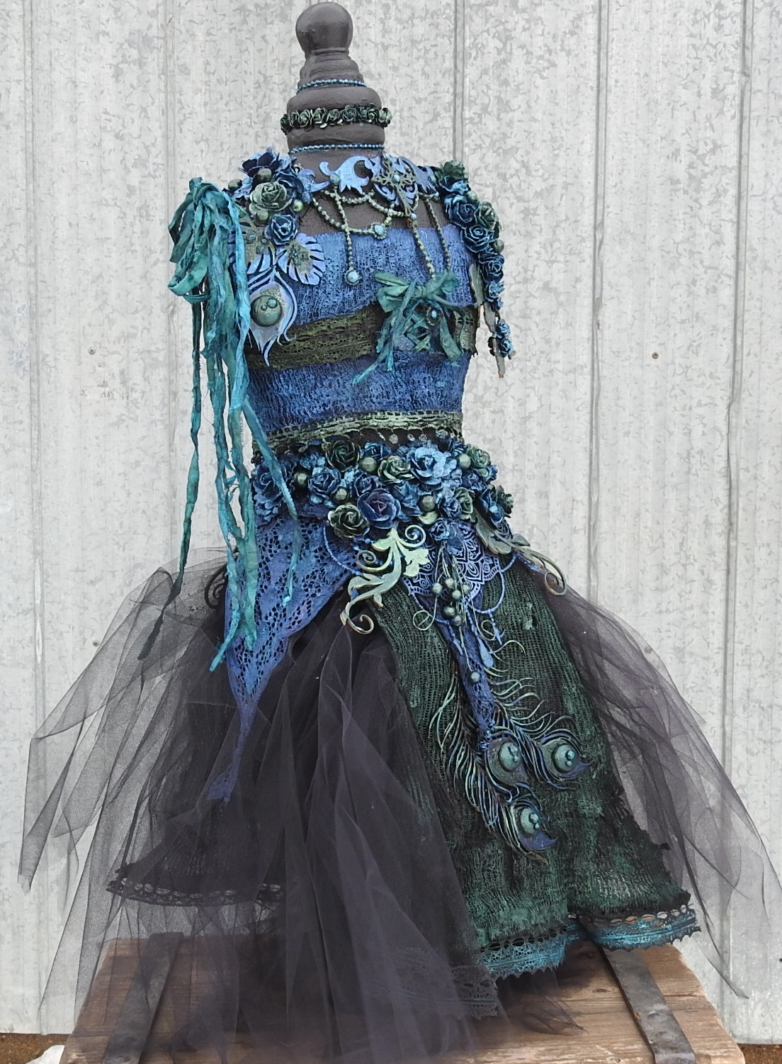 The Dusty Attic Blog: Altered Dress Form and more, more, More ...