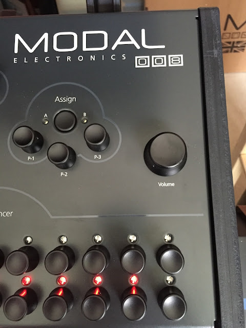 MATRIXSYNTH: Modal 008 8-voice Analog Synthesizer