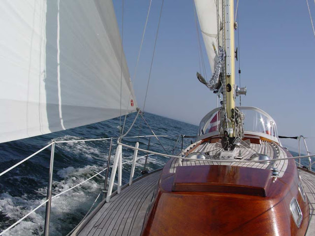 Vindø 40, sejlbåden "Amare": Rigning og sejl