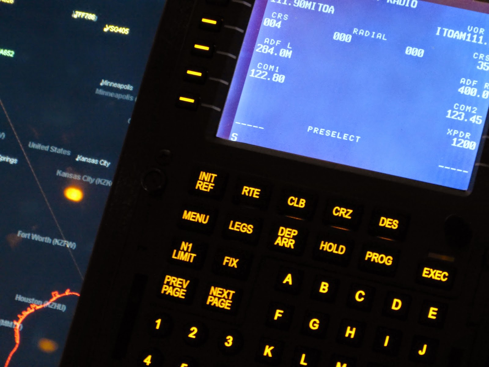 B737-800NG Homecockpit / 1:1 Scale > P3D v3.3: FMS/CDU Hardware-Einbau ...